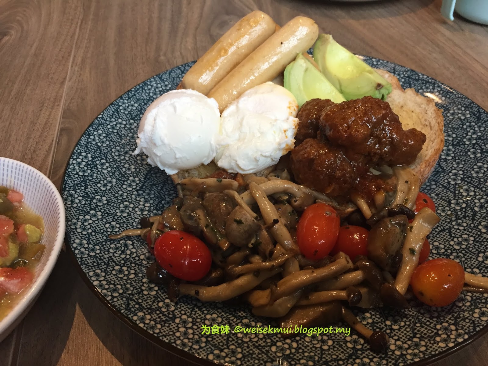 WeiSekMui: Snitch By The Thieves @ Mid Valley The Gardens, KL