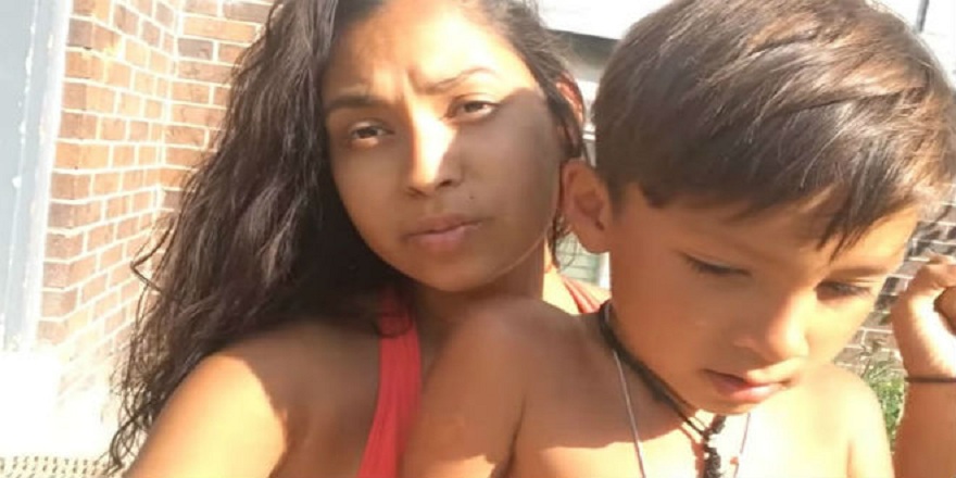 Mãe Beija E Amamenta Seu Filho Enquanto Faz Amor E Posta Vídeo Em Rede