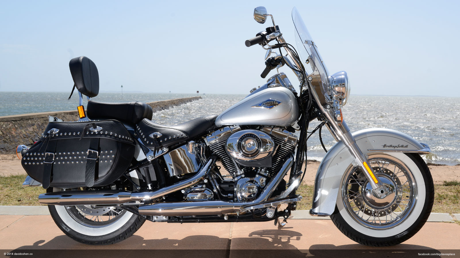 Dave's Place: Harley Heritage Softail Photo Set