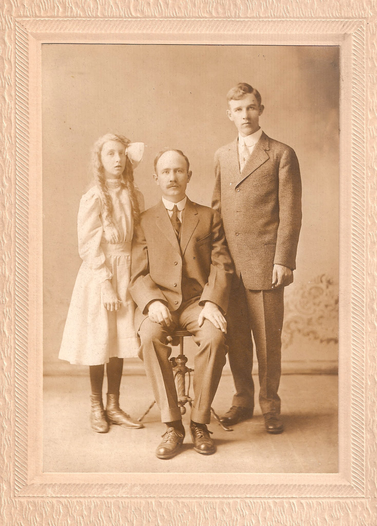 Vintage Irvington: The Hendrickson Family Photo Collection