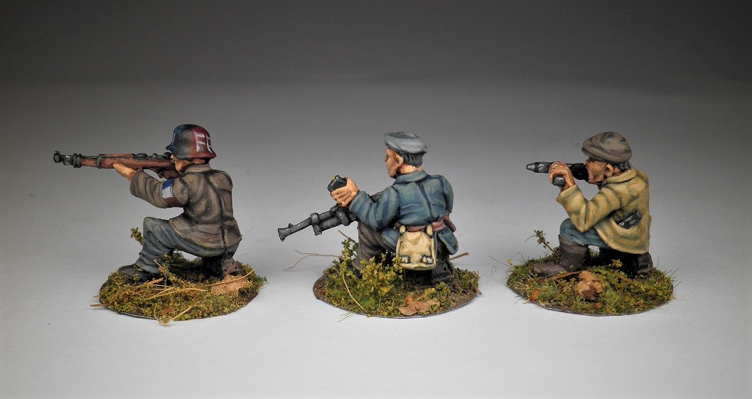 JOHN BOND's WARGAMING STUFF: PARTISANS 28 mm