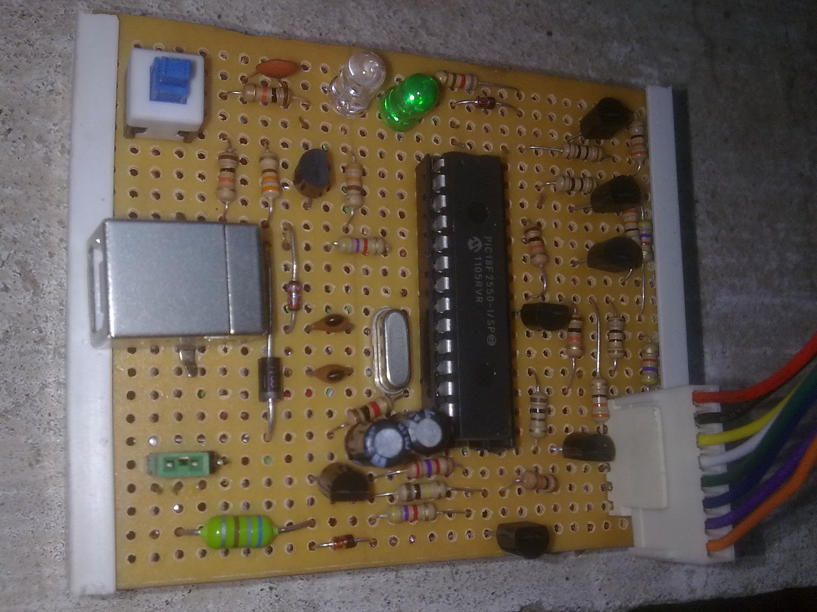 PICkit 2 Clone circuit schematic with explantion - Electronic Circuit ...