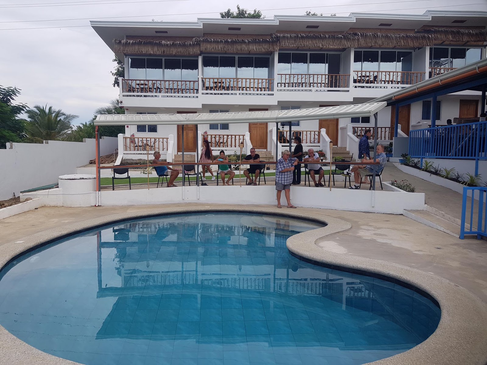 M&M Cozy Inn by the Sea