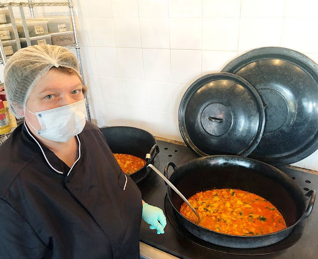 Meniu.TV: Restaurant Tradițional Românesc în Piața Sfatului din Brașov ...