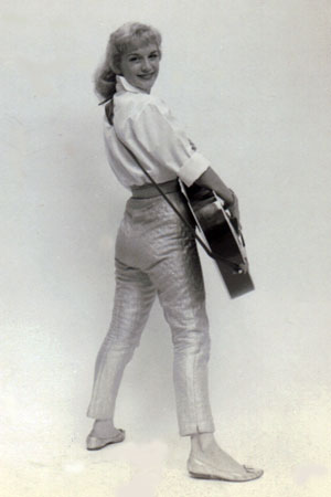 DICCIONARIO ROCKABILLY: Debbie Stevens (Corbin, 1928 - Ojai, 2001)