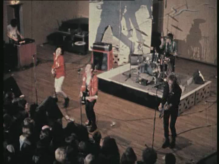 The Clash Live 1977