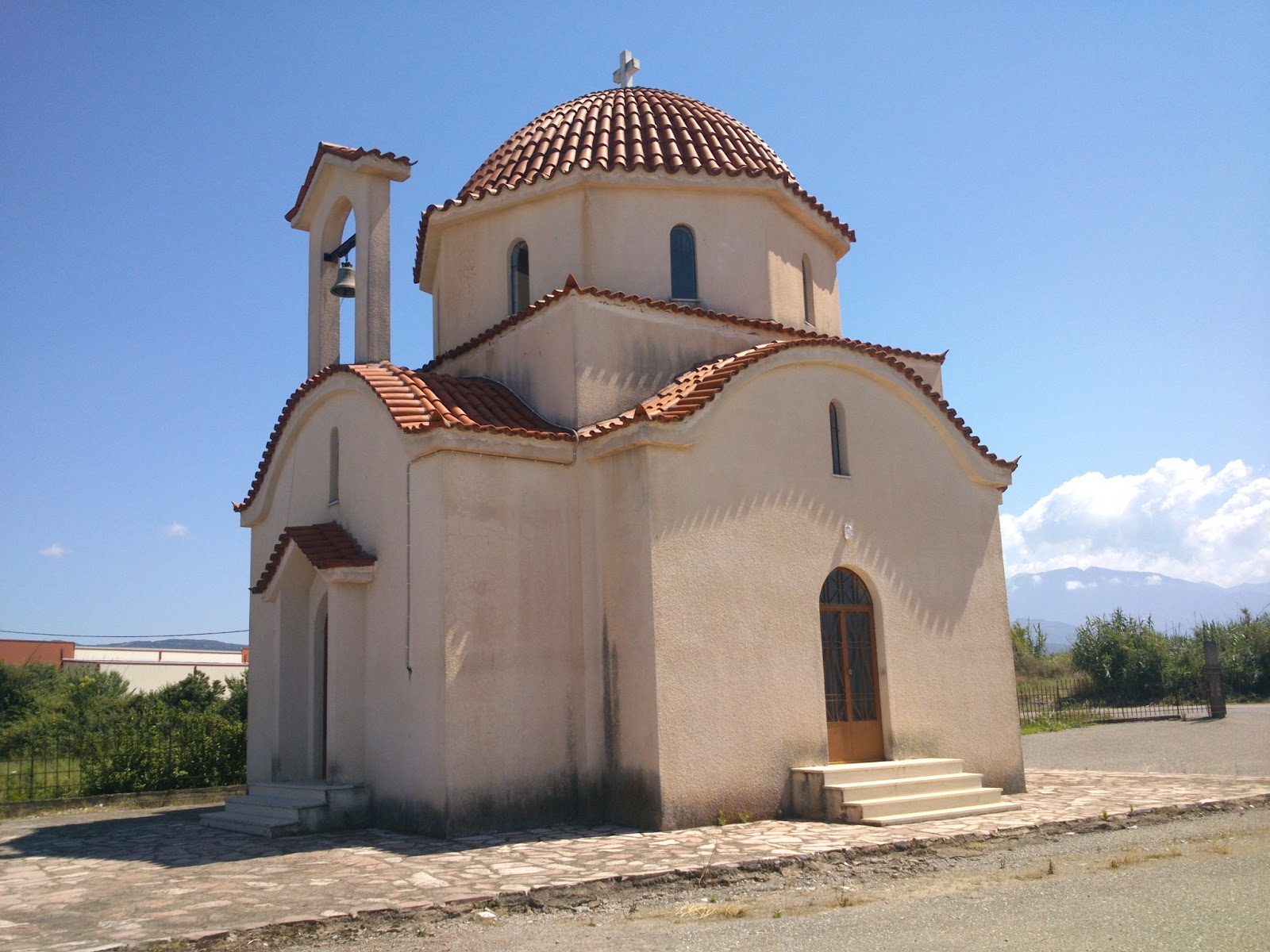 ΔΟΚΙΜΙ ΑΓΡΙΝΙΟΥ: ΙΕΡΟΙ ΝΑΟΙ ΔΟΚΙΜΙΟΥ