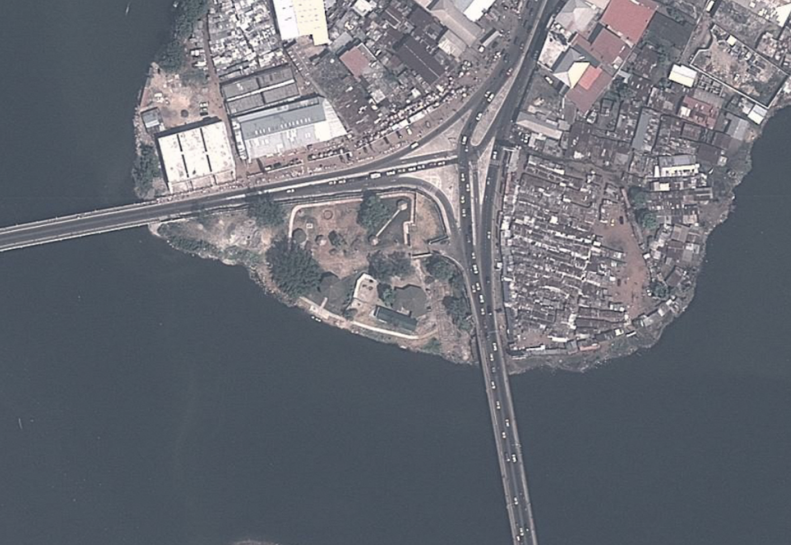 Moved 2 Monrovia: Monrovia Central Park Opens