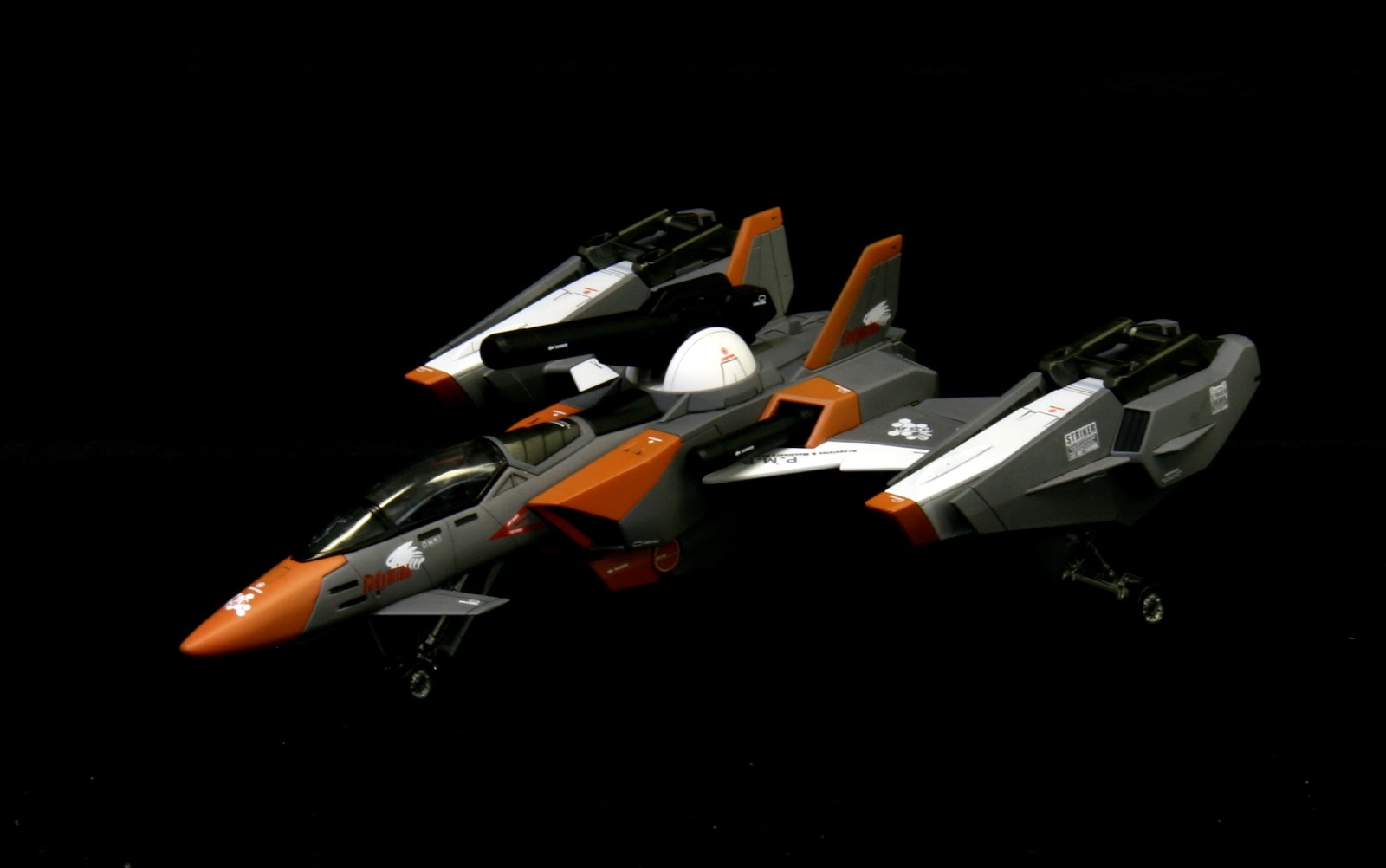 2019.06.22 FX-550 SKYGRASPER