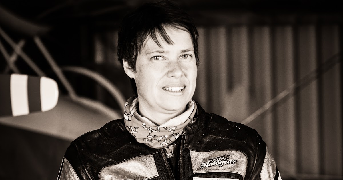 First Press of the Shutter: Lippy Lady - Lindsey - Full Sutton airfield