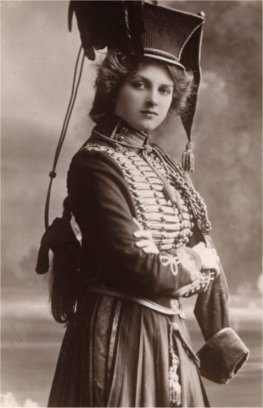 DAME GLADYS COOPER | Segundo Plato Cine