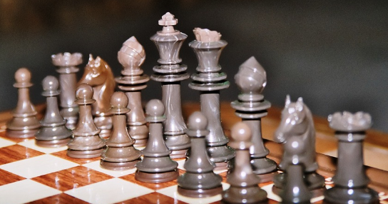 Sejarah Catur dan Penemunya - SIAP UJIAN