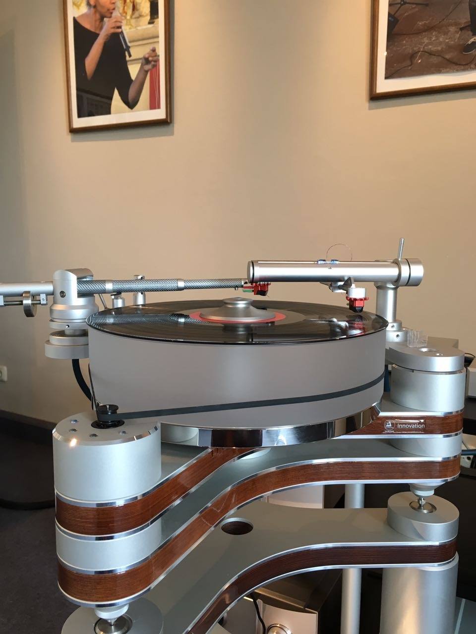 CLEARAUDIO STATEMENT TURNTABLE – M & S | Ultimate High-Fidelity