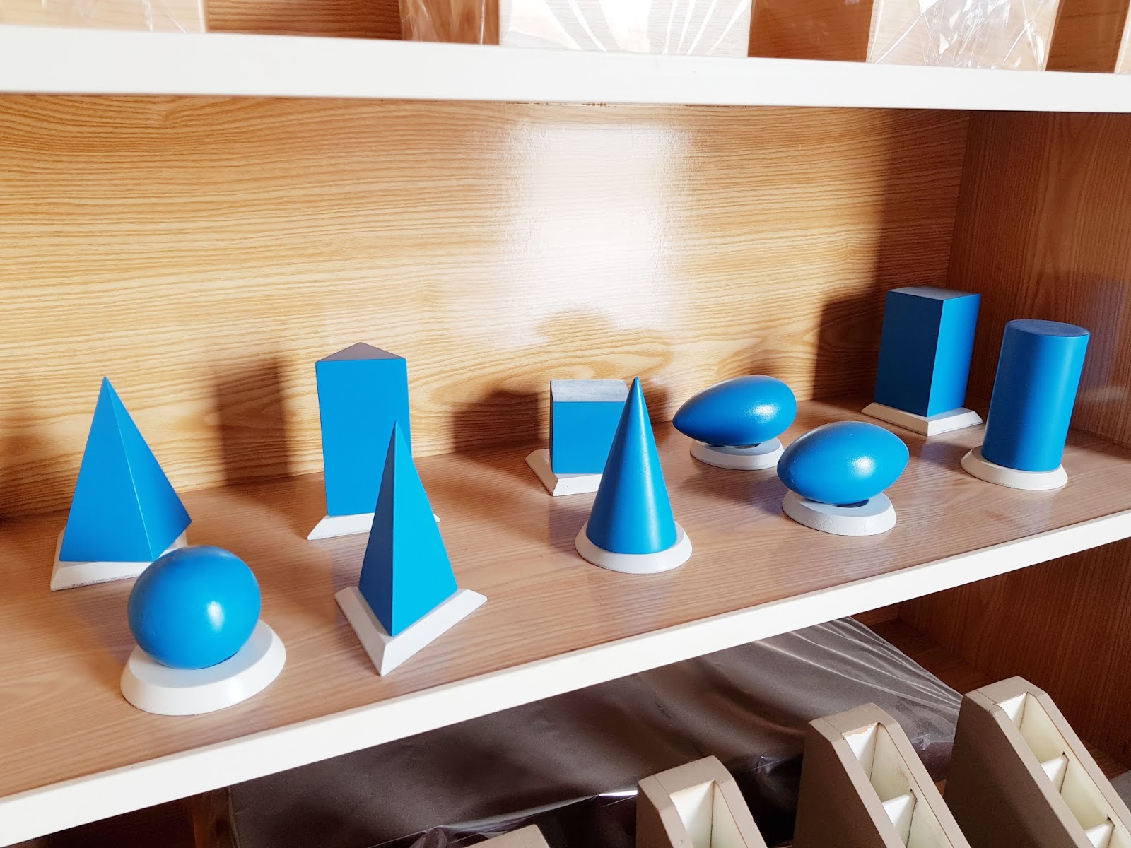 Introduction to Montessori Mathematics : | Montessoriseries