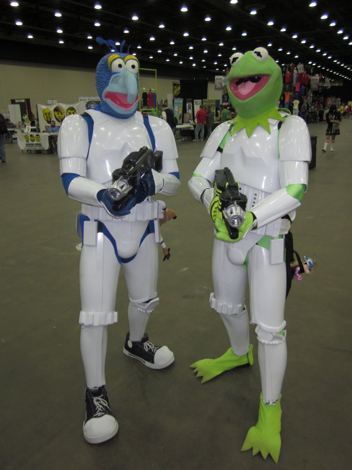 perhapablog... and other ramblings: cosplay from detroit~!