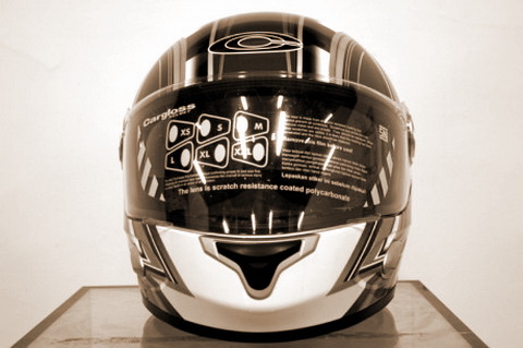 Helm Nggak Harus Mahal, yang Penting KEREN