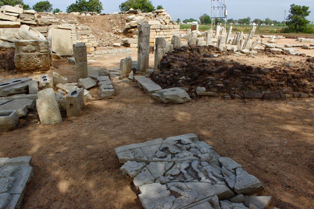 Journeys across Karnataka: Ruins of a Stupa, Kanaganahalli-Sannati