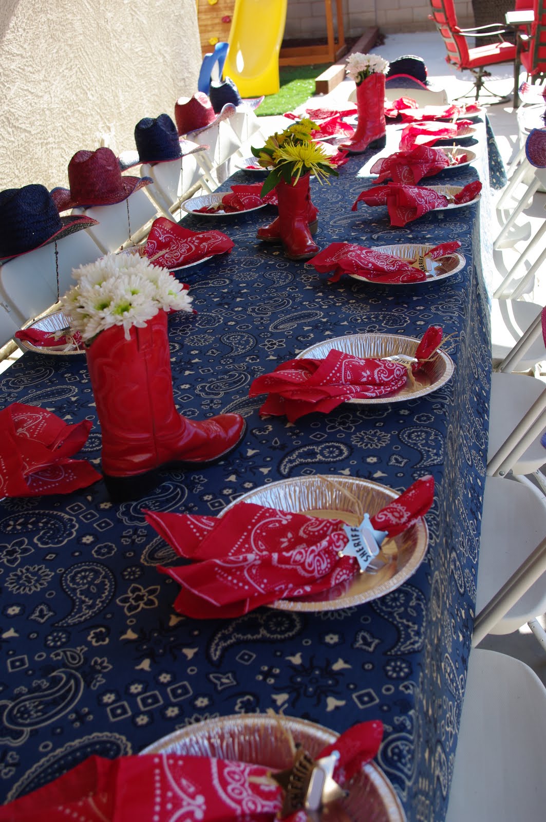 Table setting | Western birthday party, Cowboy theme party, Western parties