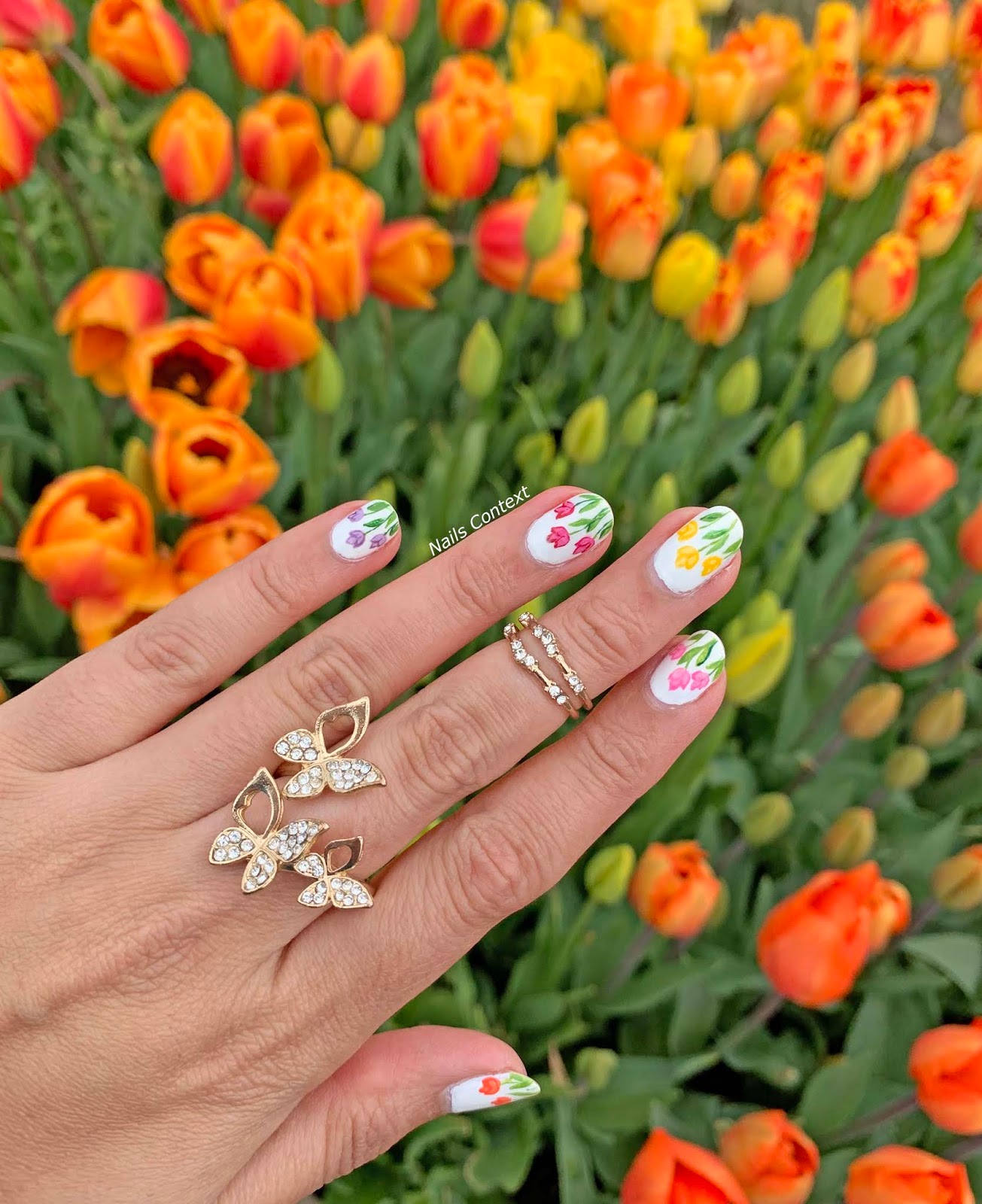 Nails Context: Tulips