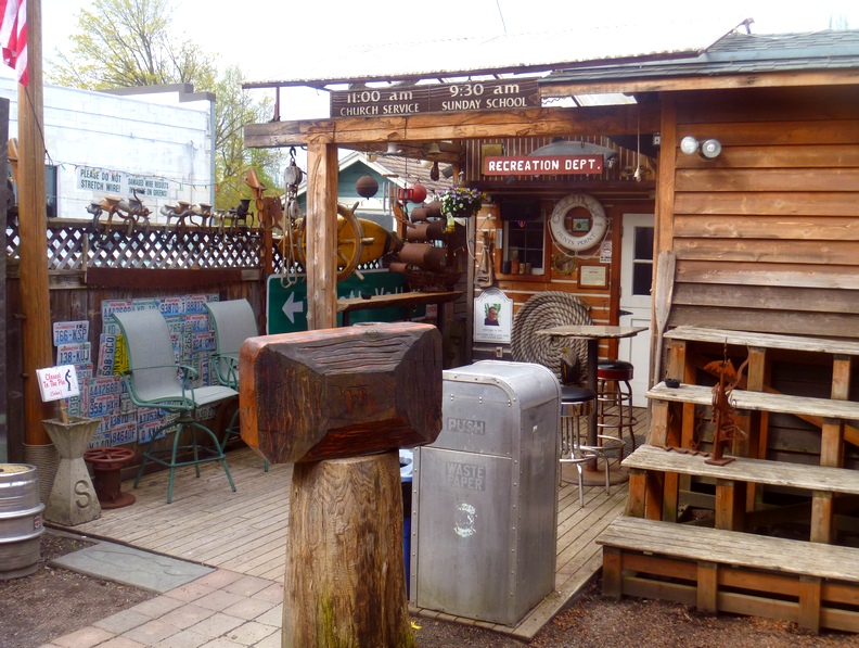 Rotgut.org Blog: #1430 - Last Frontier Saloon, Fall City, WA - 4/30/2011