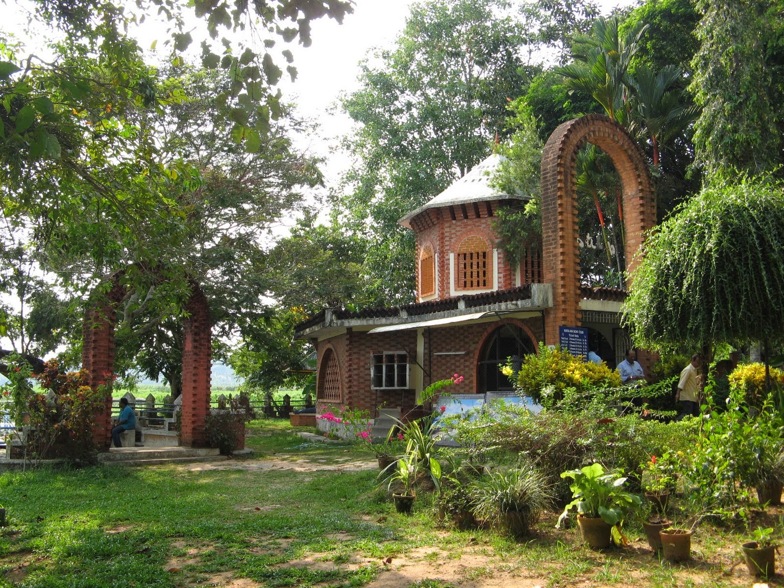 TOURISM: AKKULAM TOURIST VILLAGE