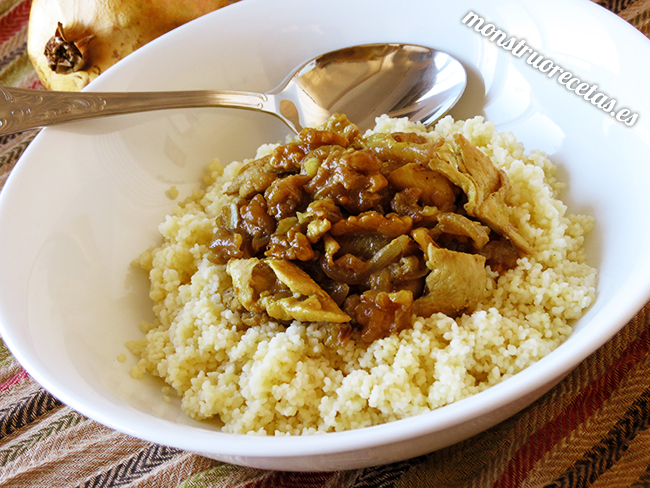 Pollo en salsa de granada (Fesenjan) con cous-cous. Receta iraní - El ...
