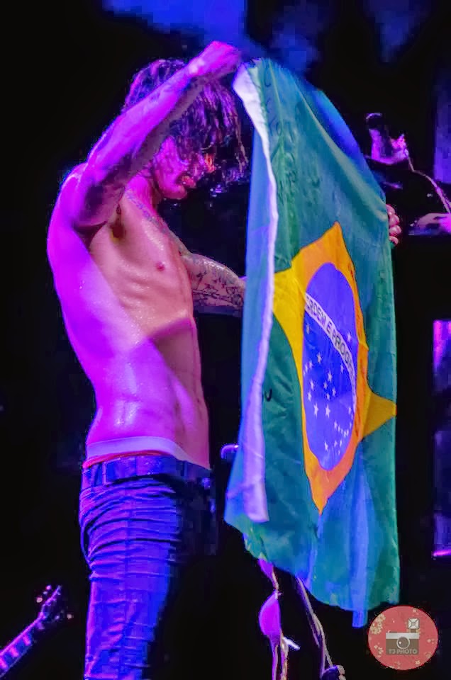 Mesmices: O dia em que fotografei minha banda gringa favorita.