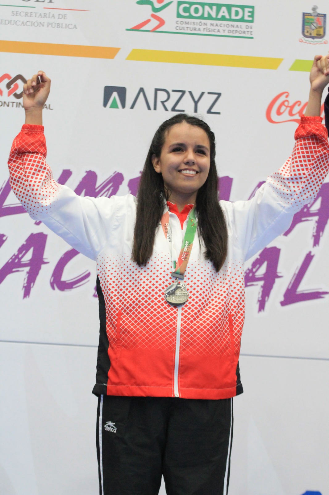 Periódico El Alacrán: YESSENIA RAMÍREZ GAUCÍN OBTIENE PLATA EN EL TAEKWONDO