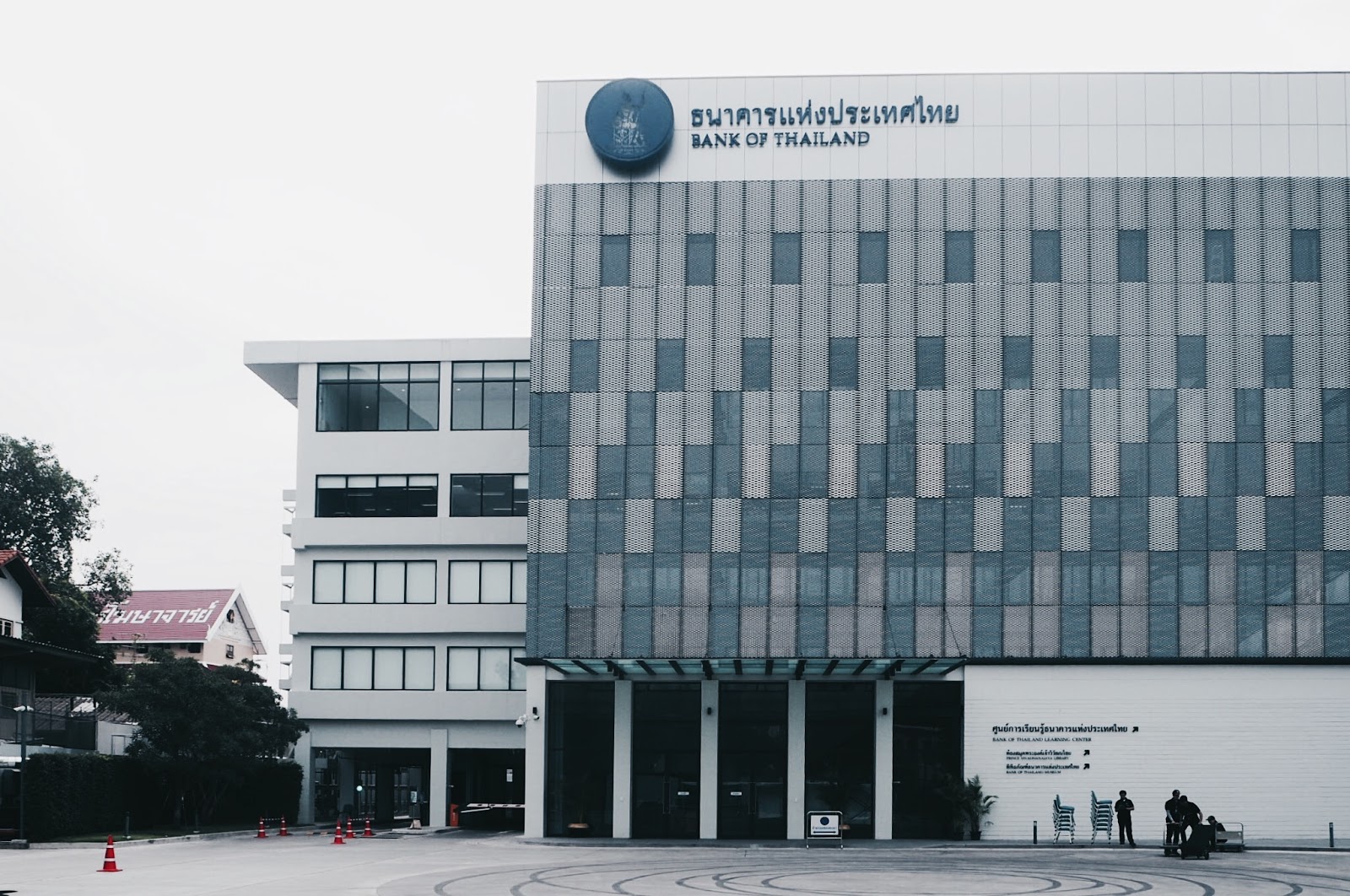 Bank of Thailand Learning Center ~ WongGlom