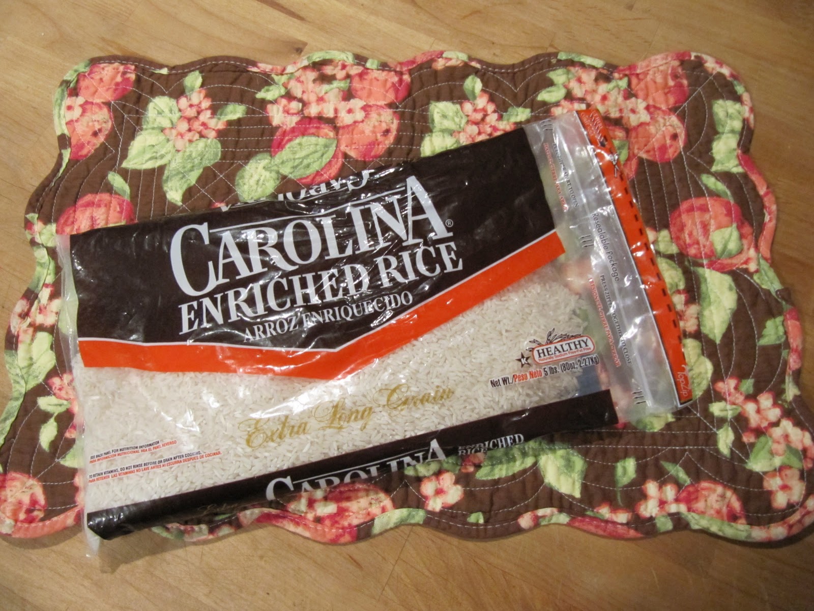 Sew Many Ways...: Make A Gift On The 25th Club...Bread Wrap With Warmer