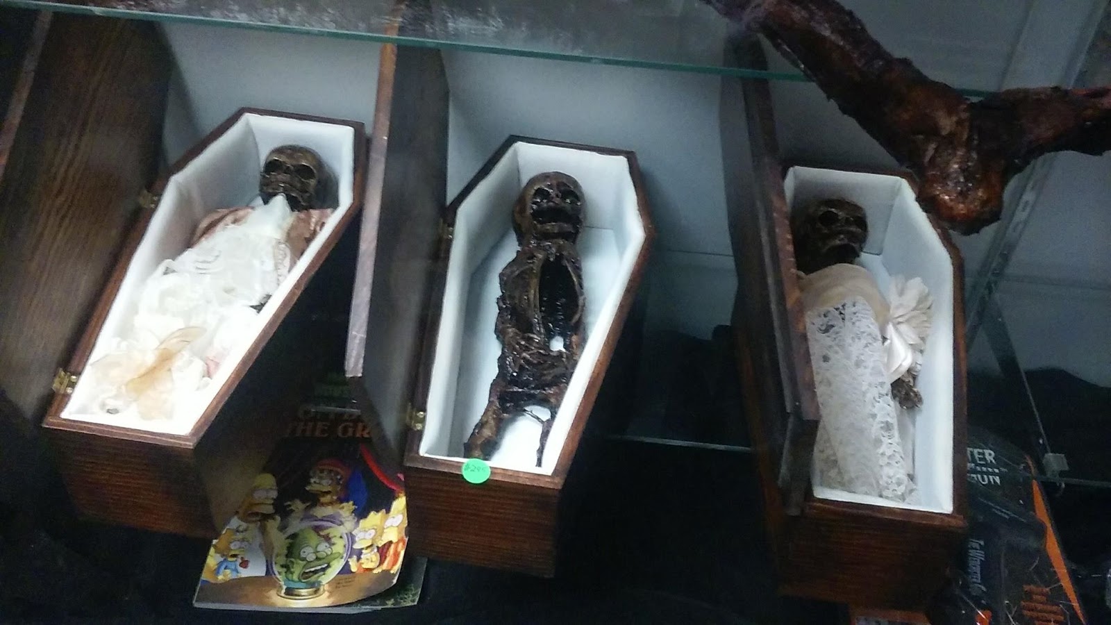 Halloween Shop Opens!