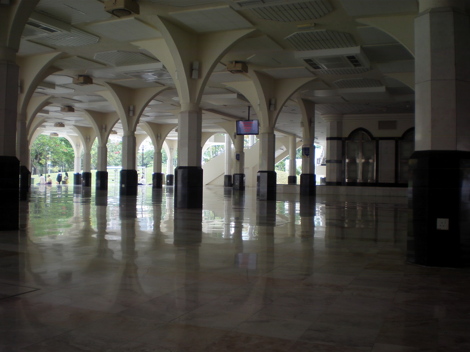 jalan jalan makan makan: tempat menarik di kuala lumpur @ Suria KLCC ...