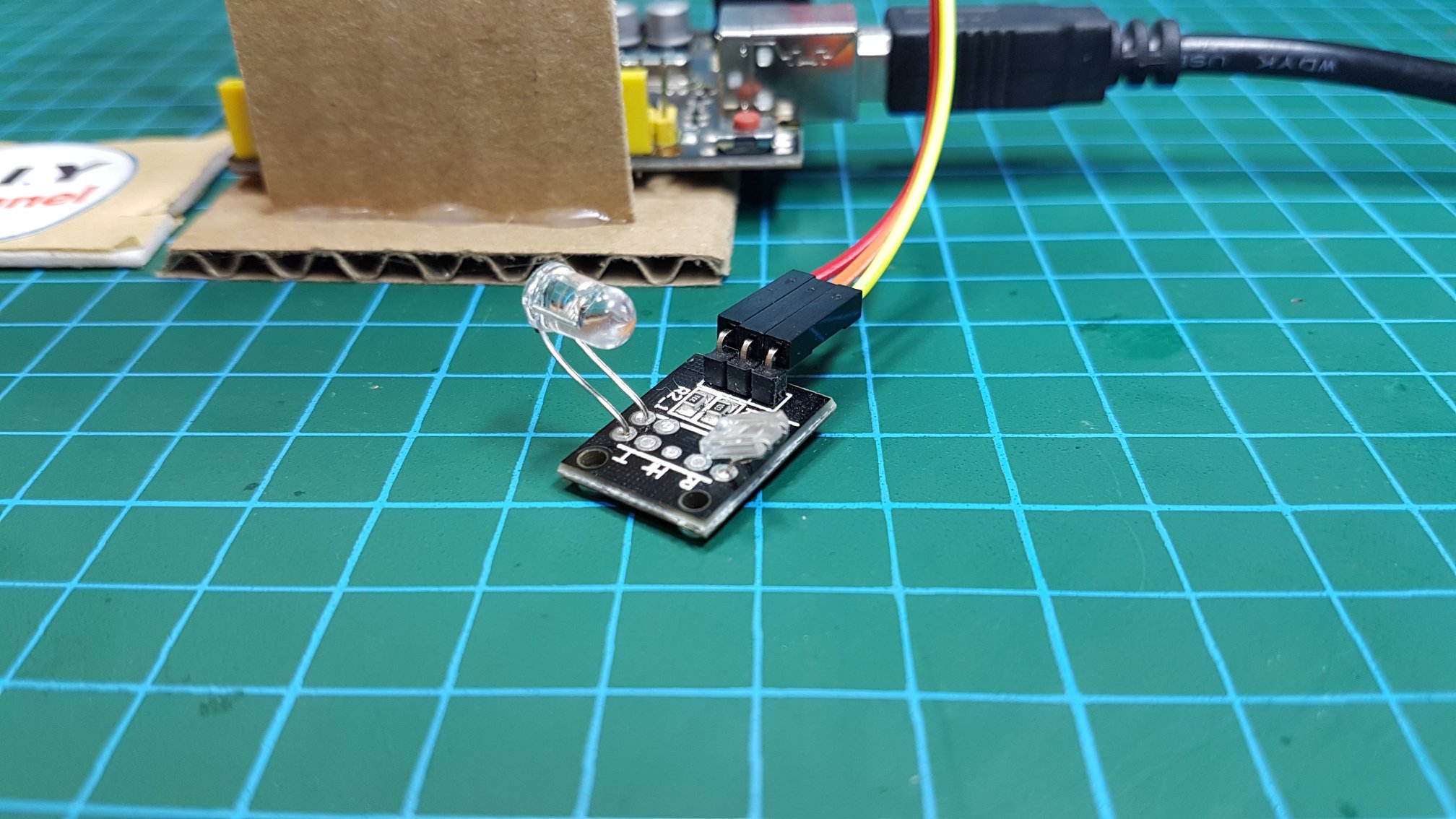 كيفية استخدام كشف ضربات القلب مع شاشة i2c و أردوينو | Arduino | KY-039 ...