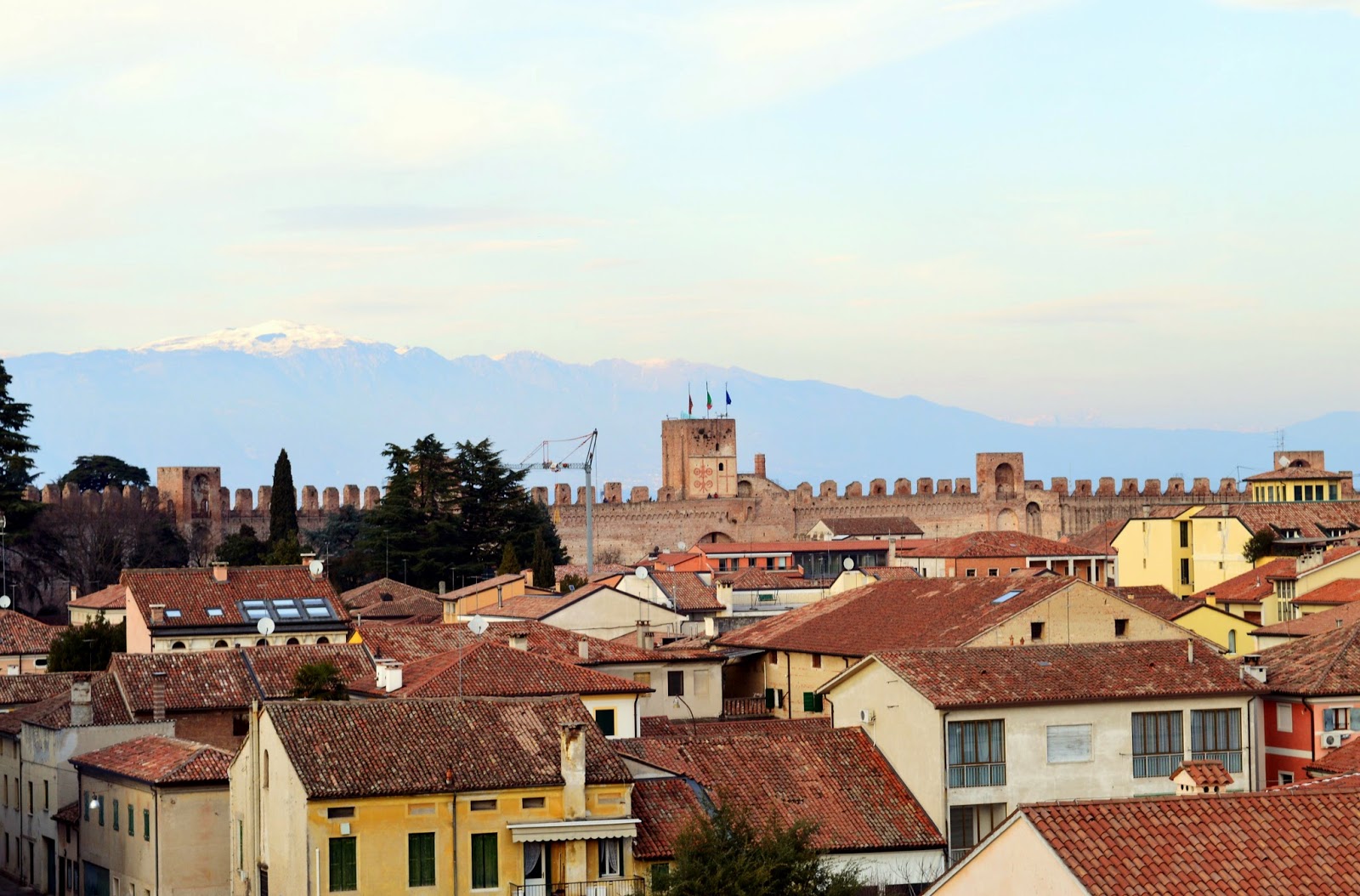 Una passeggiata sulle mura di Cittadella - Montagna di Viaggi