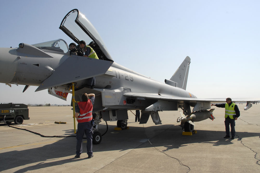 Historia y tecnología militar: ¿Modernización de los EF-2000 Tranche 1 ...