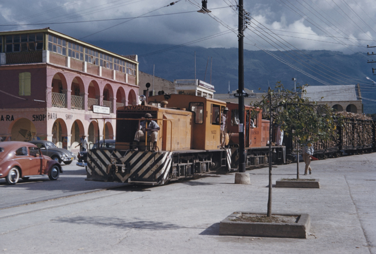 22 Wonderful Photos of Port-au-Prince, Haiti in 1975 ~ Vintage Everyday