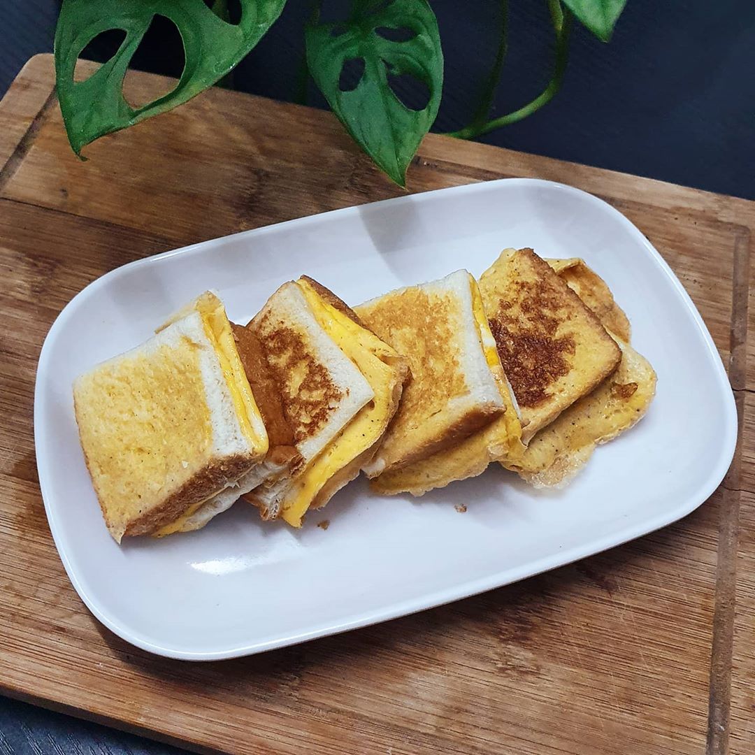 Resepi Roti Telur Cheese Meleleh Sedap