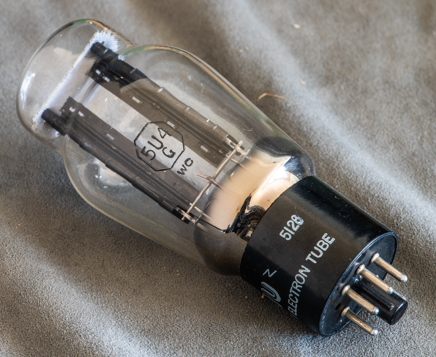 VinylSavor: Tube of the Month : The 5U4