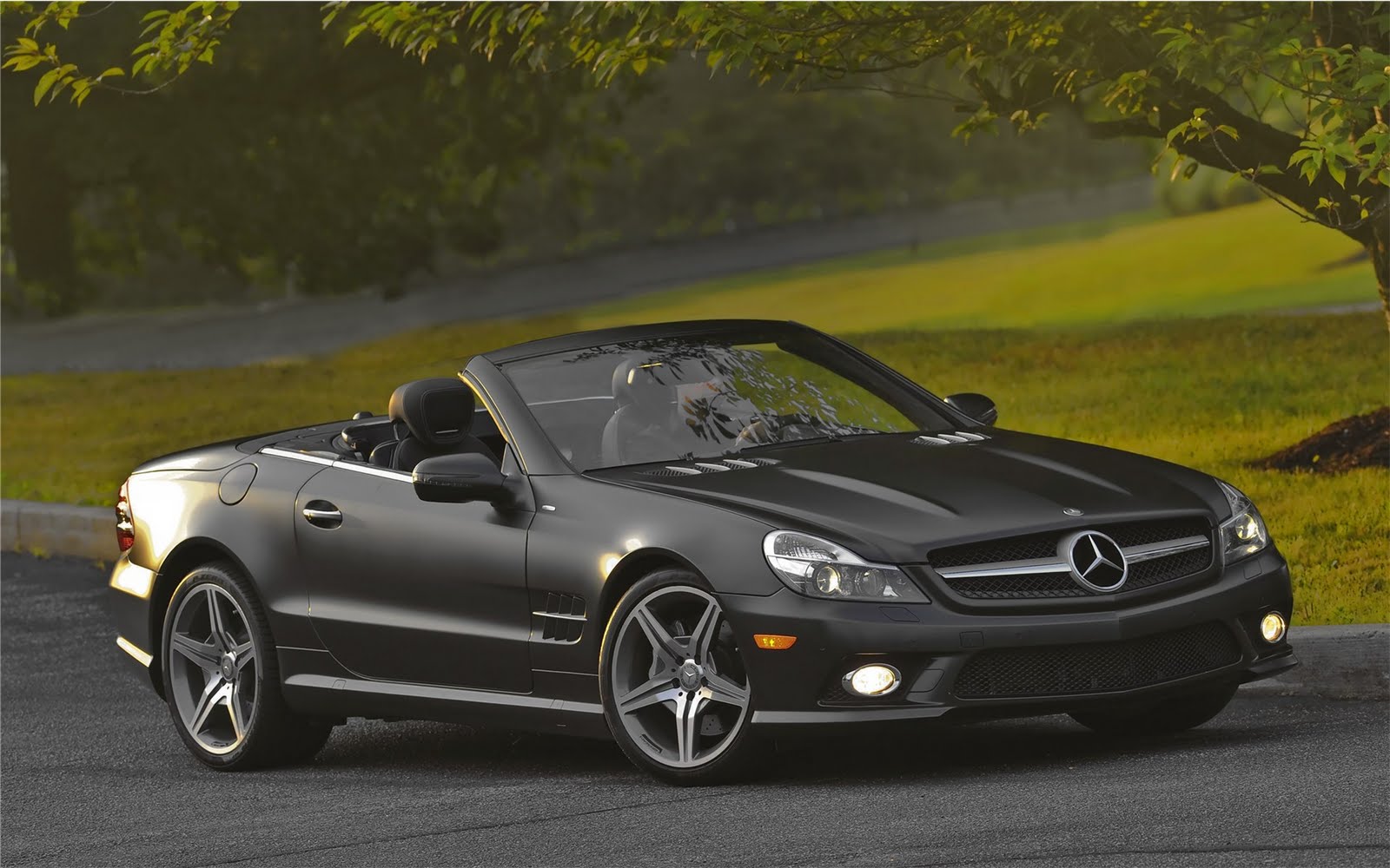 ALL ABOUT CARS: Mercedes Benz SL550 Night Edition 2011