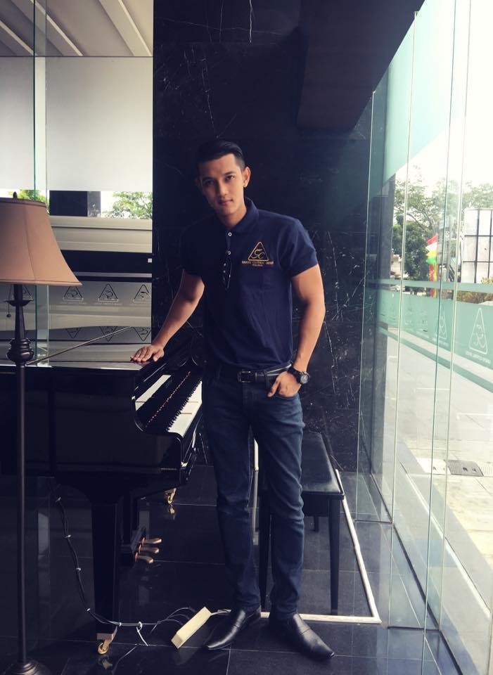 M y a n m a r H u n k s: Htoo Ant Lwin @ Man of the Year 2016 Contest