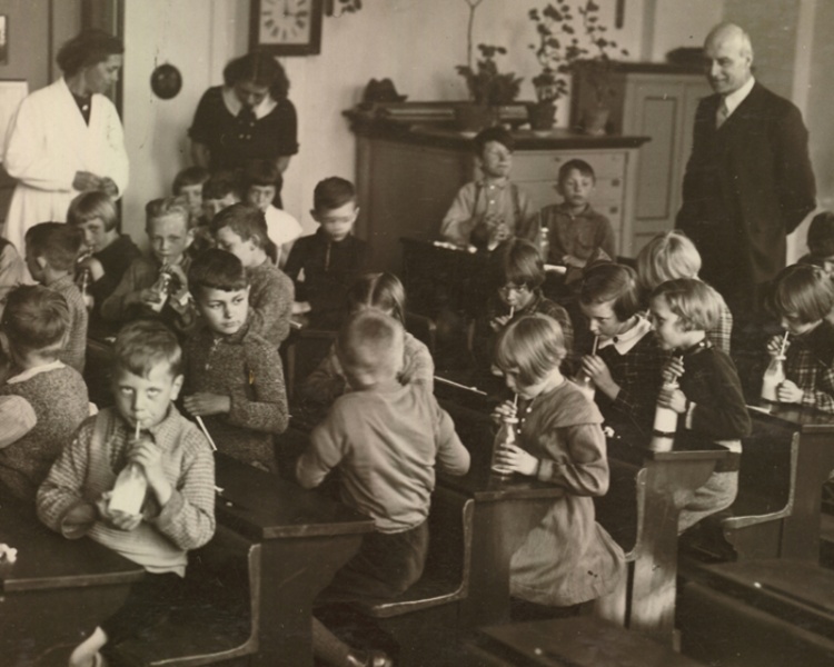 Heavenly Vegan Family: Melk, in Nederland/Milk, in the Netherlands ...