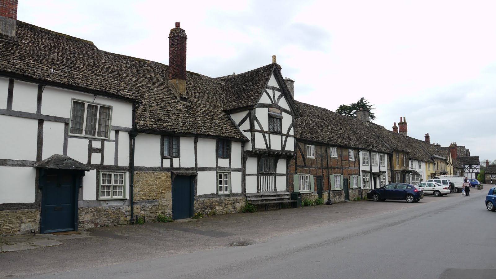 Lacock Village Wiltshire - Britain All Over Travel Guide