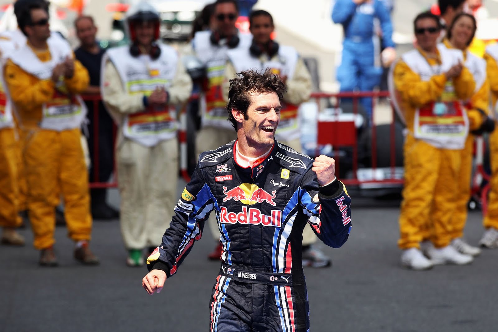 informations, videos and wallpapers: Mark Webber