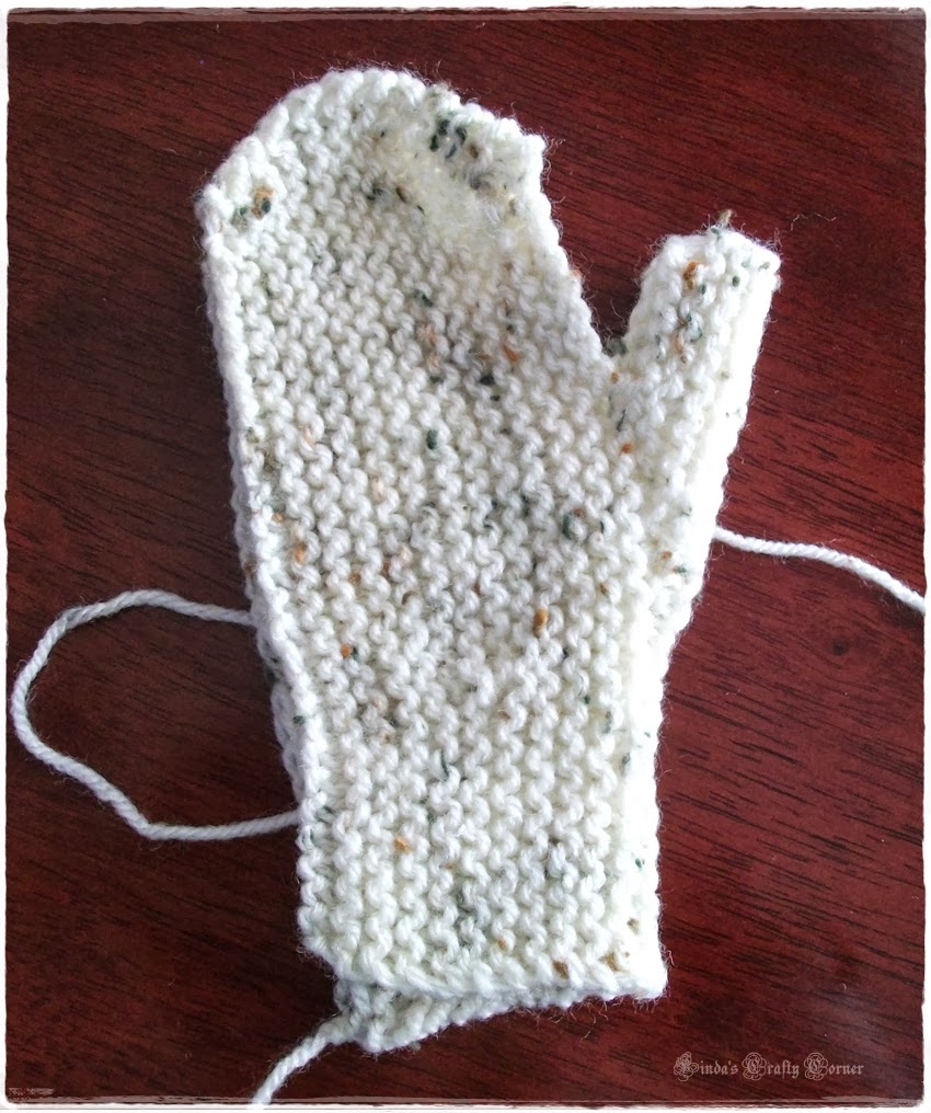 .Linda's Crafty Corner: Side to Side Mittens