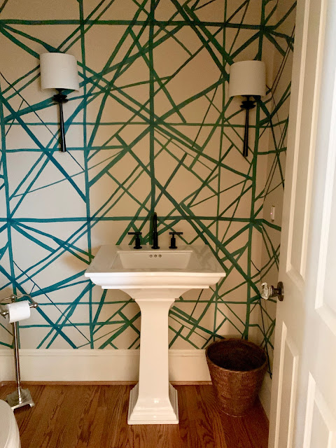 BEFORE AND AFTER POWDER BATH - design indulgence