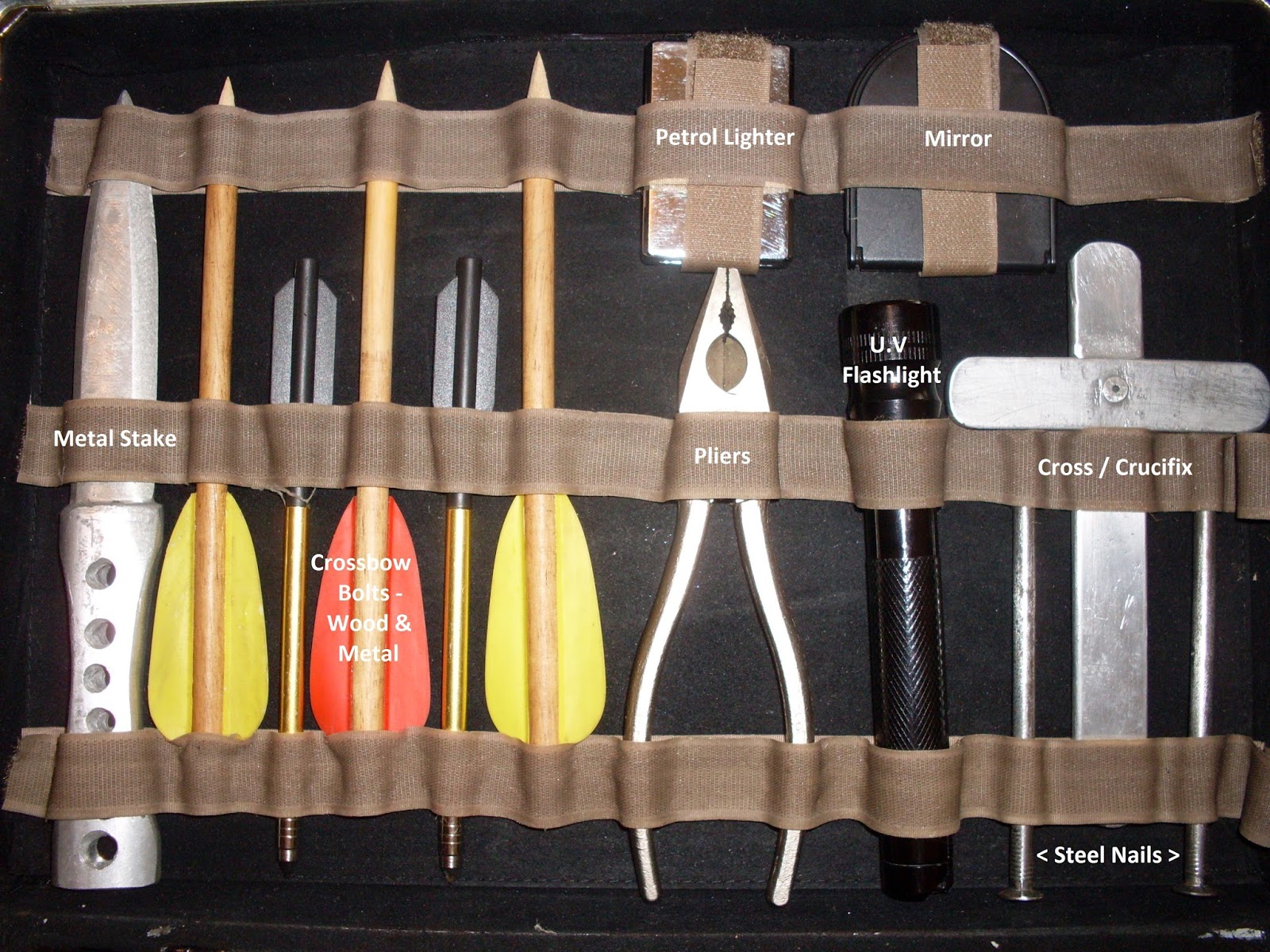 WeaponCollector's Knuckle Duster and Weapon Blog: Modern Vampire ...