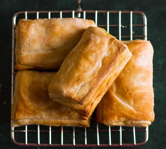 One Teaspoon Of Life How To Make Vegetable Puff Indian Veg Puff one-teaspoon-of-life-how-to-make-vegetable-puff-indian-veg-puff