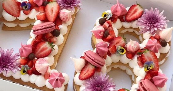 Cette jeune pâtissière est la reine des gâteaux d'anniversaire sur ...