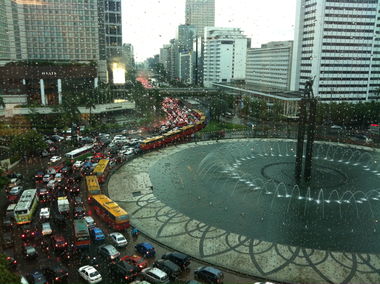 here i go again: Anand Weds Heena