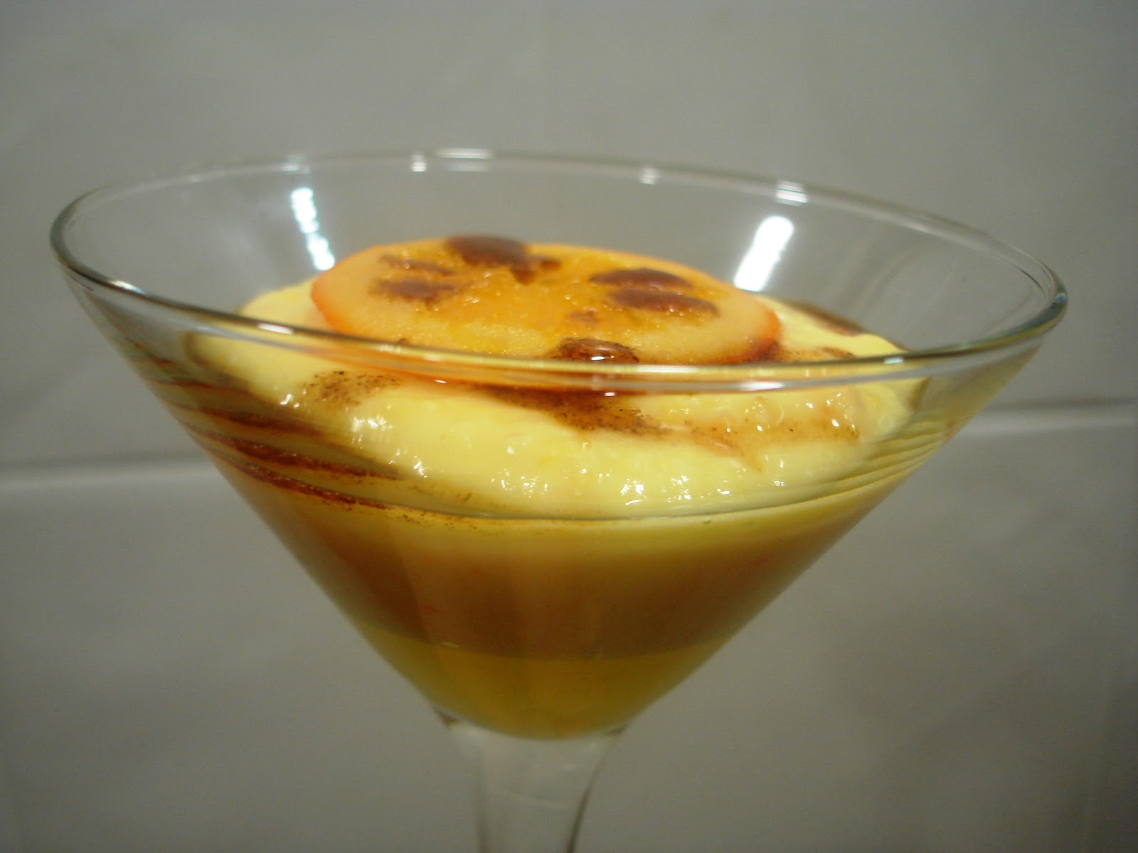 COPA DE NARANJA CON MIEL ESPECIADA